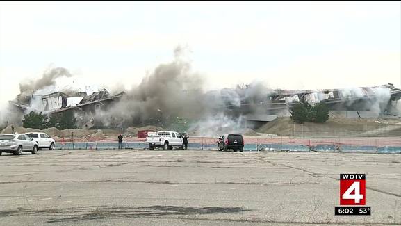 [VIDEO] Second Attempt at Pontiac Silverdome Implosion is Successful ...